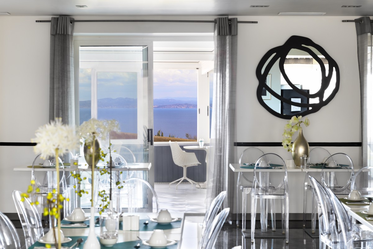 Santa Teresa Hotel, Bonifacio - CORSICA - Travered: Hotel & Residence ...