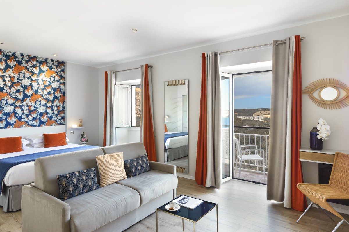 Santa Teresa Hotel, Bonifacio - CORSICA - Travered: Hotel & Residence ... Santa Teresa Hotel, Bonifacio - CORSICA - Travered: Hotel & Residence ...