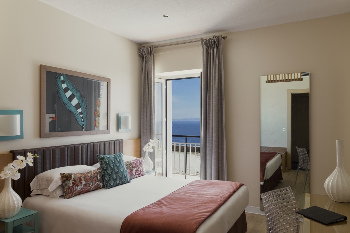 Santa Teresa Hotel, Bonifacio - CORSICA - Travered: Hotel & Residence ... Santa Teresa Hotel, Bonifacio - CORSICA - Travered: Hotel & Residence ...